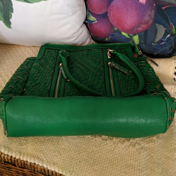 Bags | Weaved Faux Leather Bag Large Tote Green Handbag | Poshmark